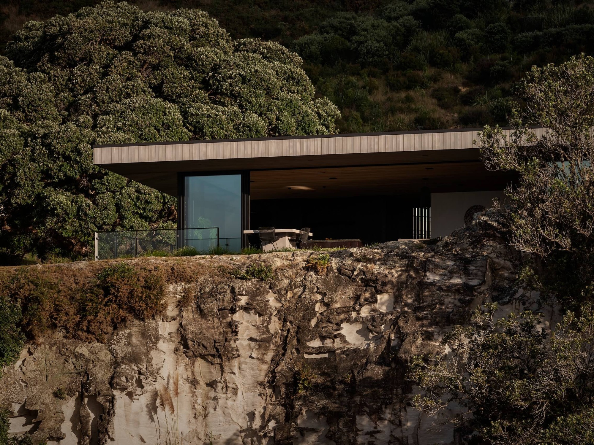 Ponting Fitzgerald Architects - Clifftop House